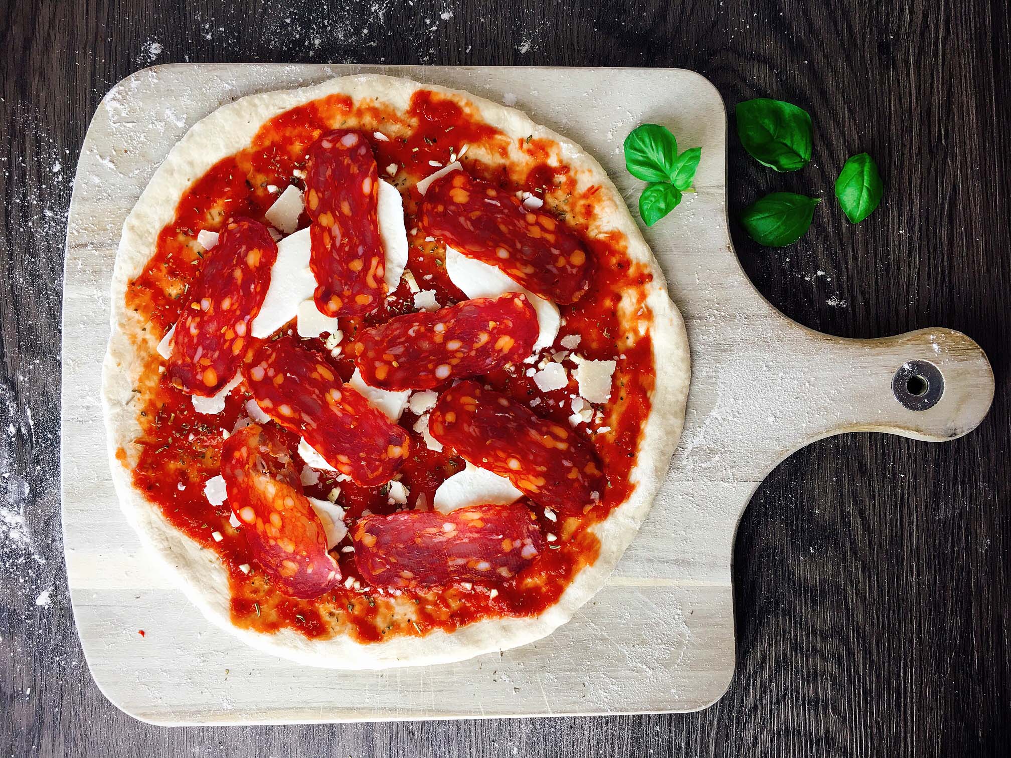 Pizza Calabria Rezept | Spianata Calabrese Piccante